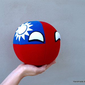 Taiwanball – Handmade by Anna Fortune