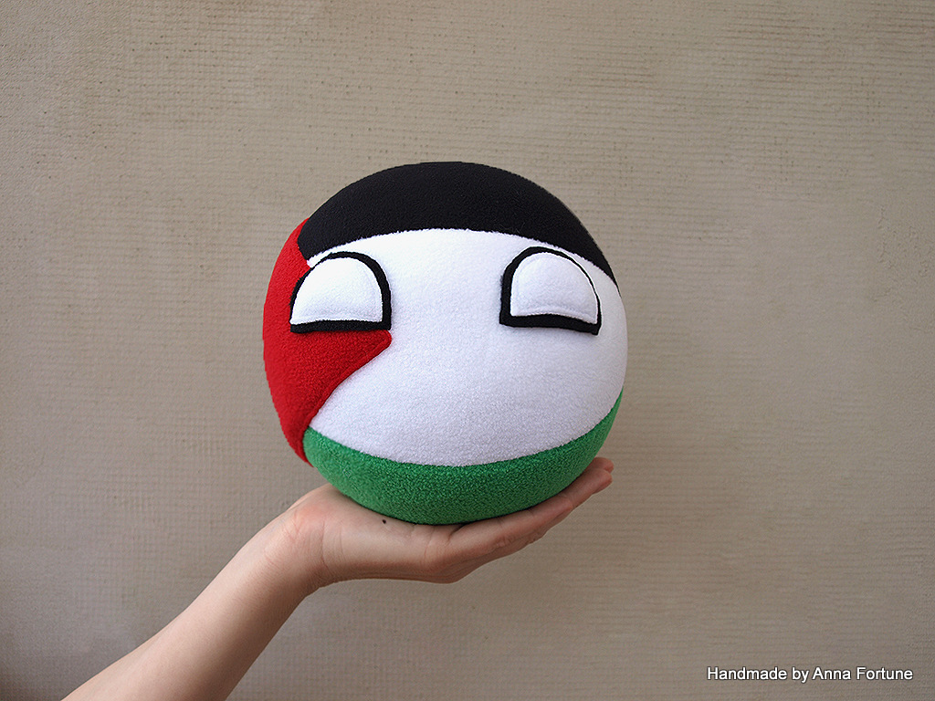 Palestineball – Handmade by Anna Fortune